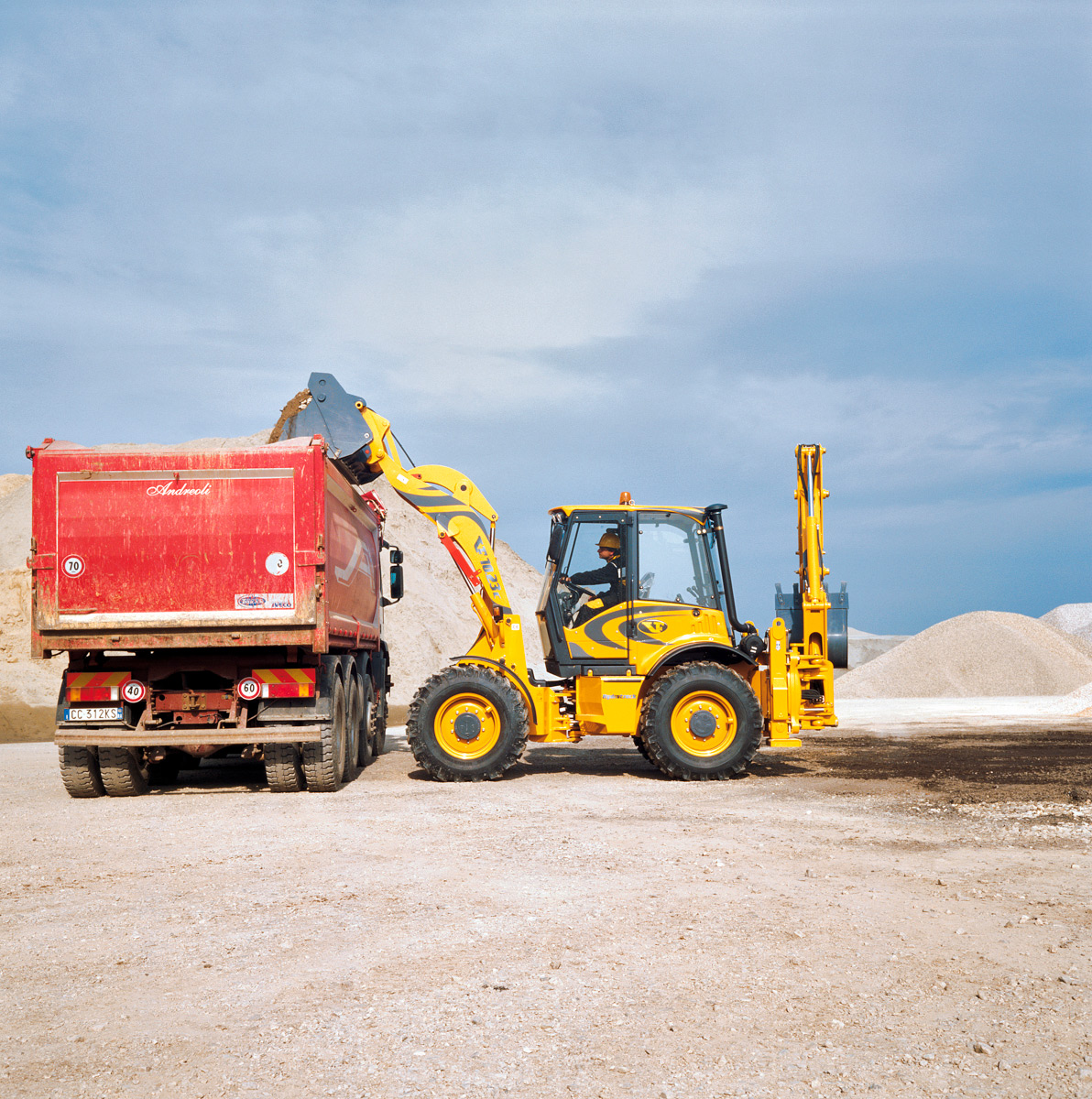 Buldoexcavatoare – Eqinto – distribuitor de utilaje agricole, de ...